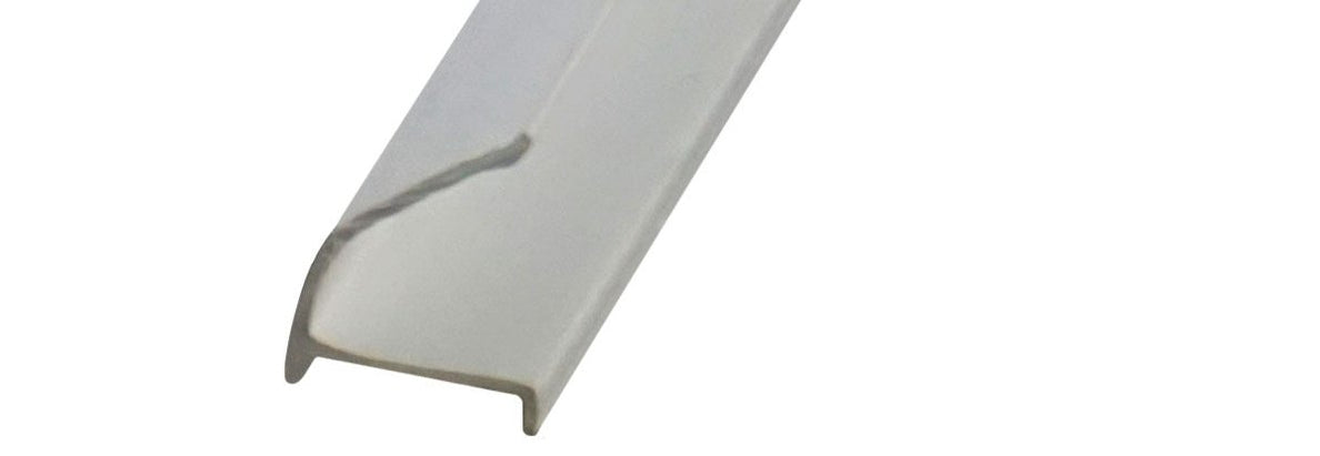 WRS White Snap-In Vinyl Glazing Bead - 6 Ft Stick — Window Hardware Direct